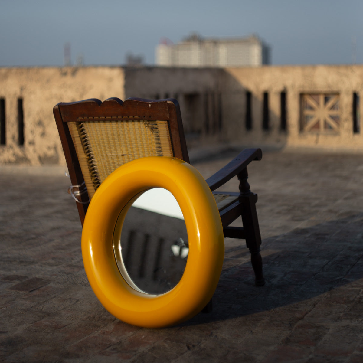 Orb Mirror – Amaltas Studio